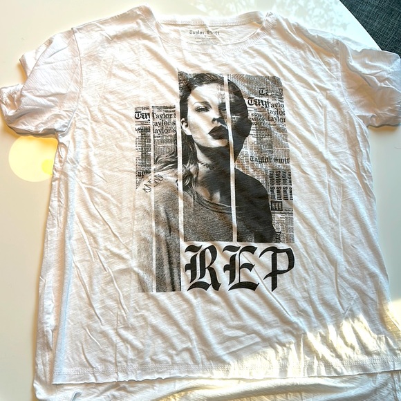 Tops | New Reputation Tour T Shirt | Poshmark